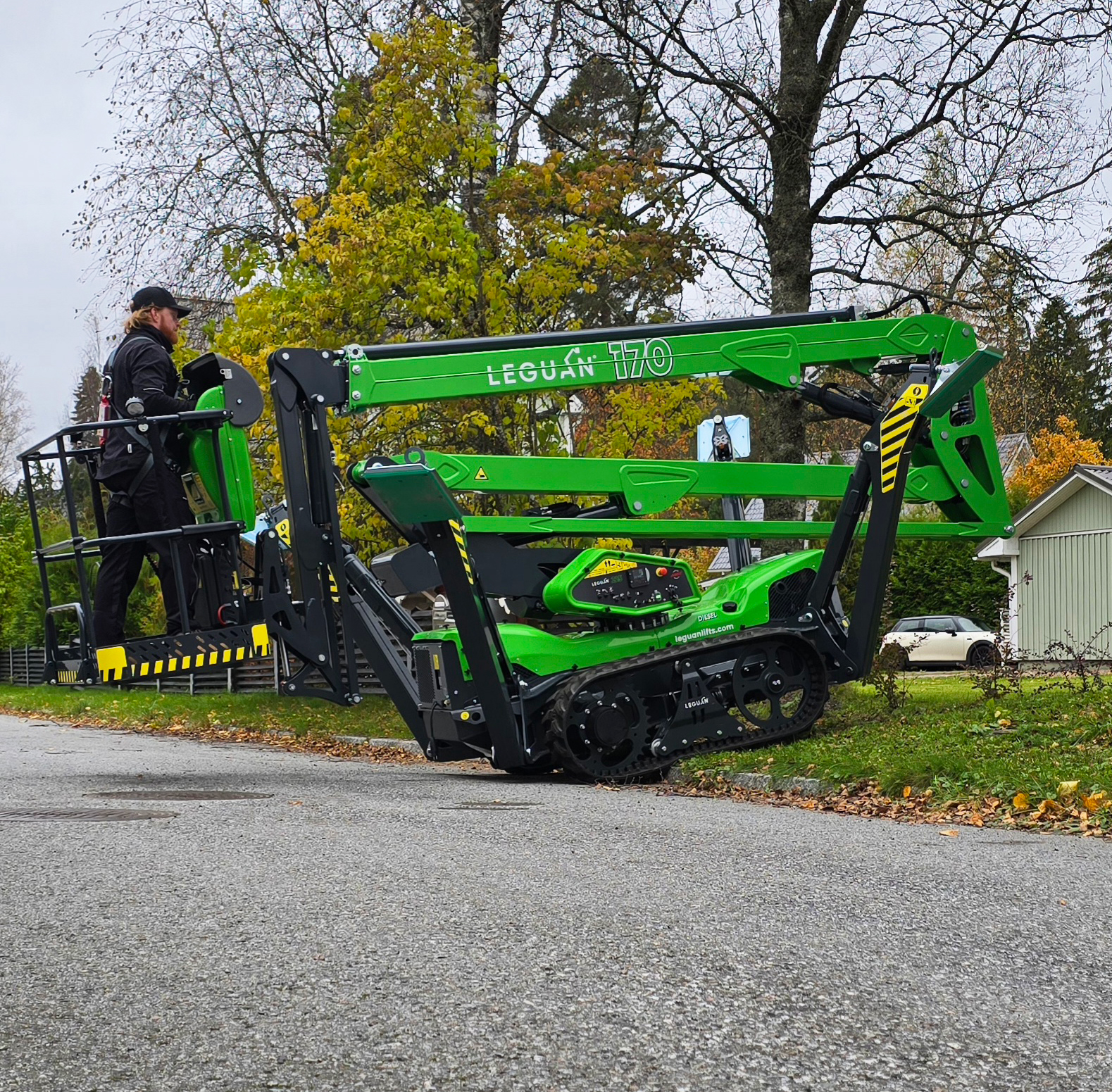 New Leguan Spider Lift Launch | Leguan Lifts